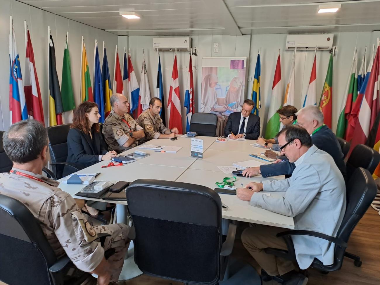 EUNAVFOR Operation Commander visit to Somalia | EUNAVFOR